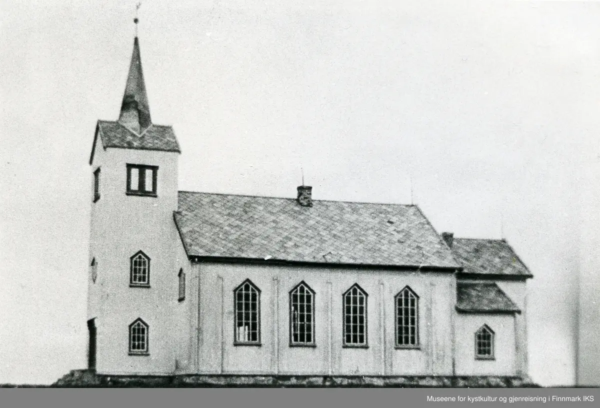Gamviks andre kirke. Brent høsten 1944. Gamvik Kommune. 1930. - Museene ...