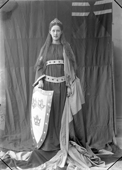 Enligt fotografens journal nr 1 1904-1908 "Amundson, Fr. Ruth, (som ...