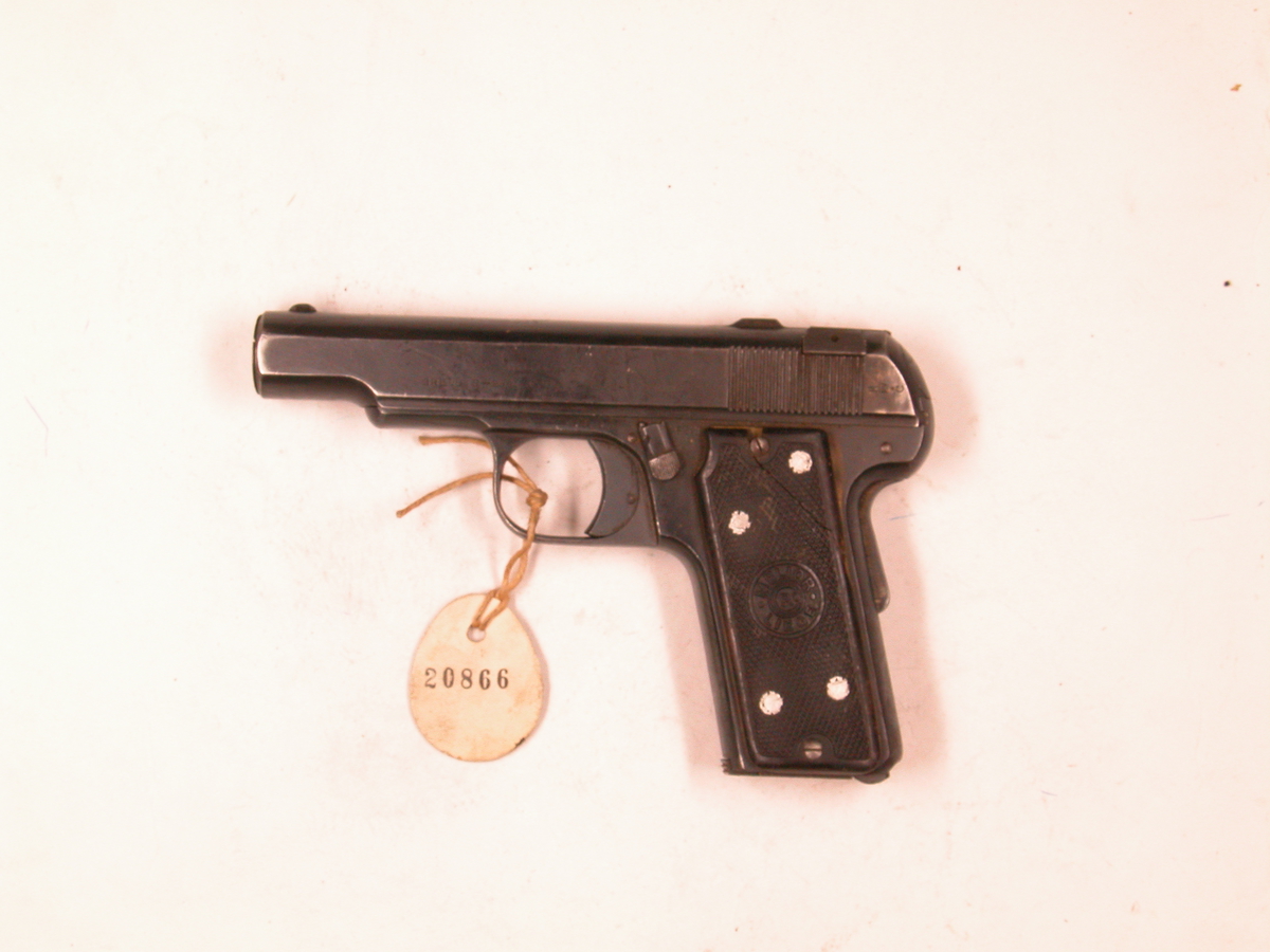 Pistol 7,65 mm Melior - Forsvarets museer / DigitaltMuseum