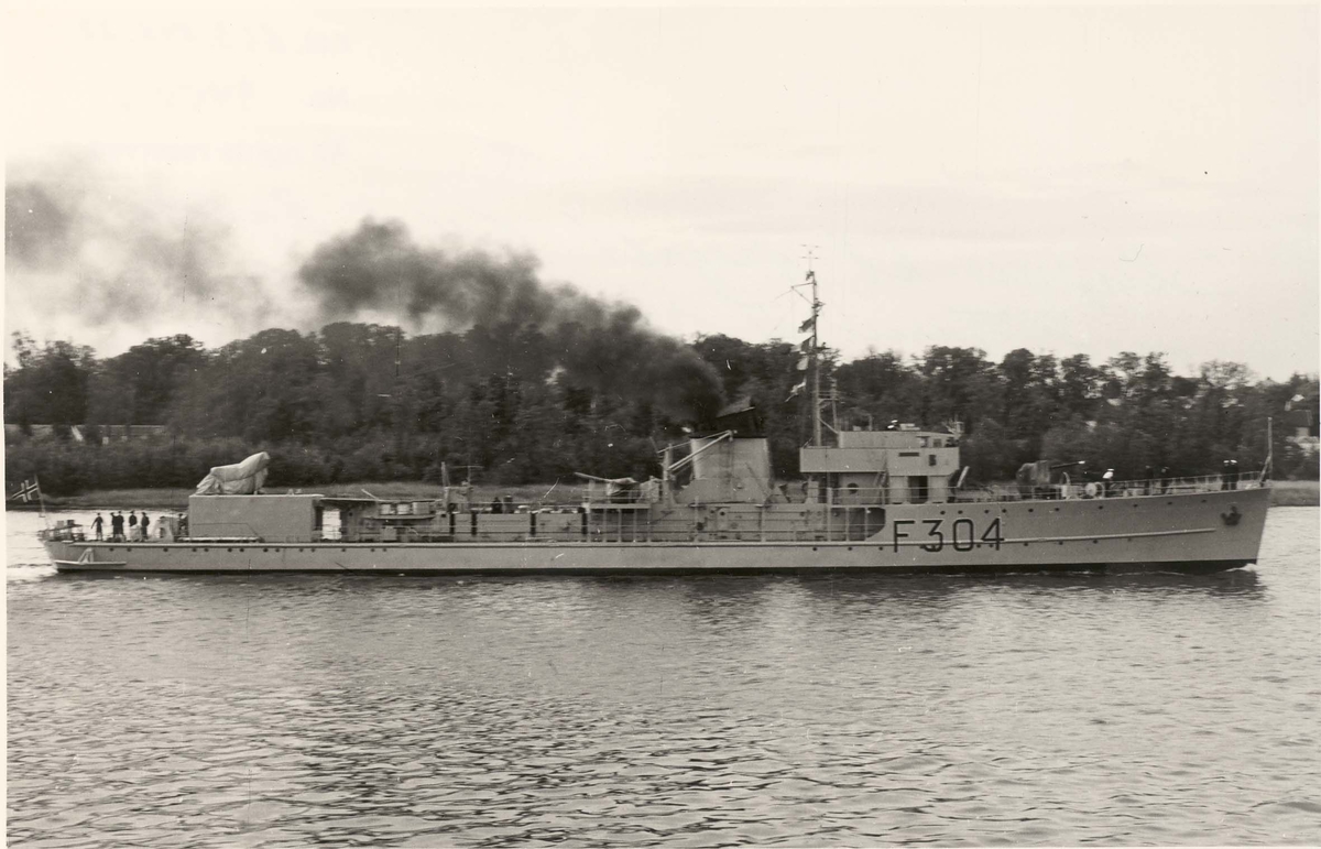 KNM "Balder", Sleipner-klasse fregatt med Terne III-rakett - Forsvarets ...